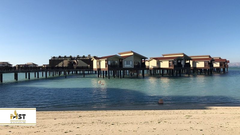 اقامتی جذاب در هتل‌های ساحلی کیش | مقتدر سیر