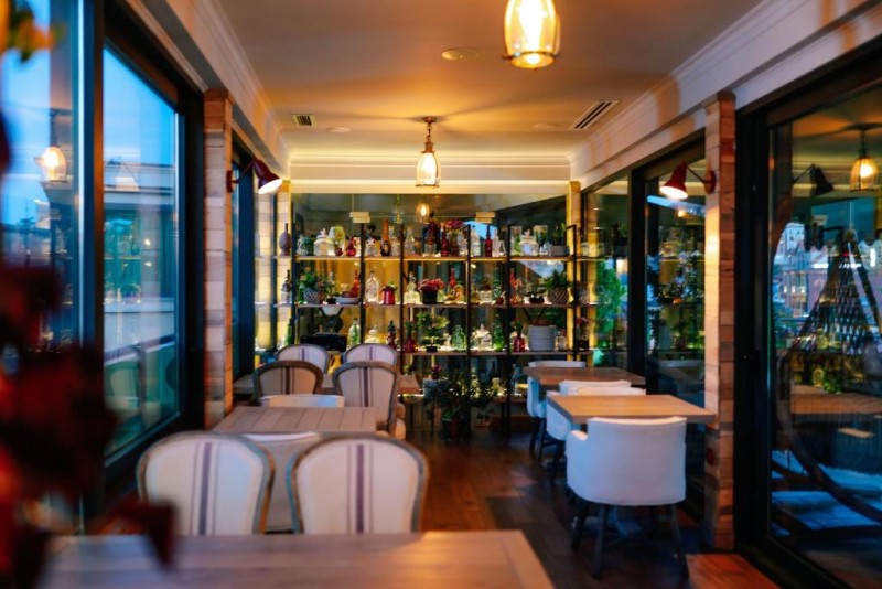 هتل شاردن ویلا بوتیک تفلیس Hotel Sharden Villa Boutique Tbilisi | مقتدر سیر