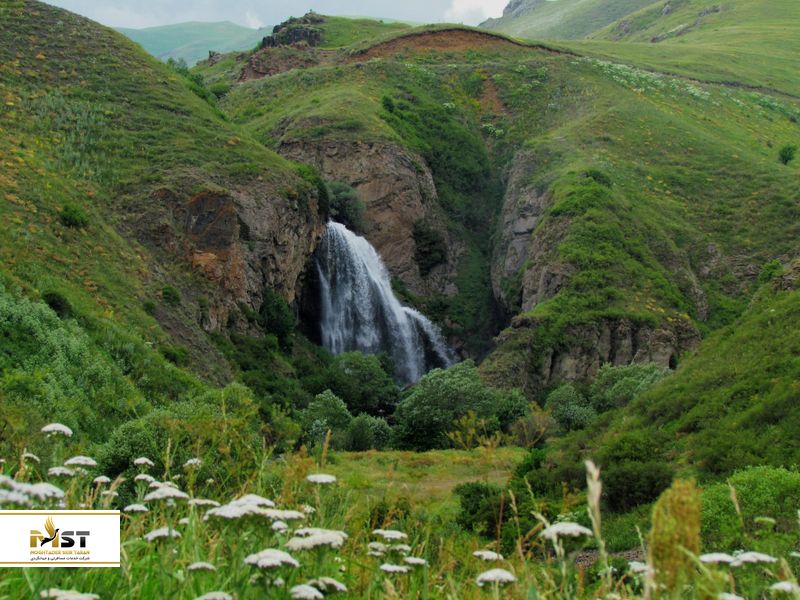 معرفی فوق‌العاده‌ترین مکان‌ها در ارمنستان برای گرفتن عکس‌های اینستاگرامی | مقتدر سیر